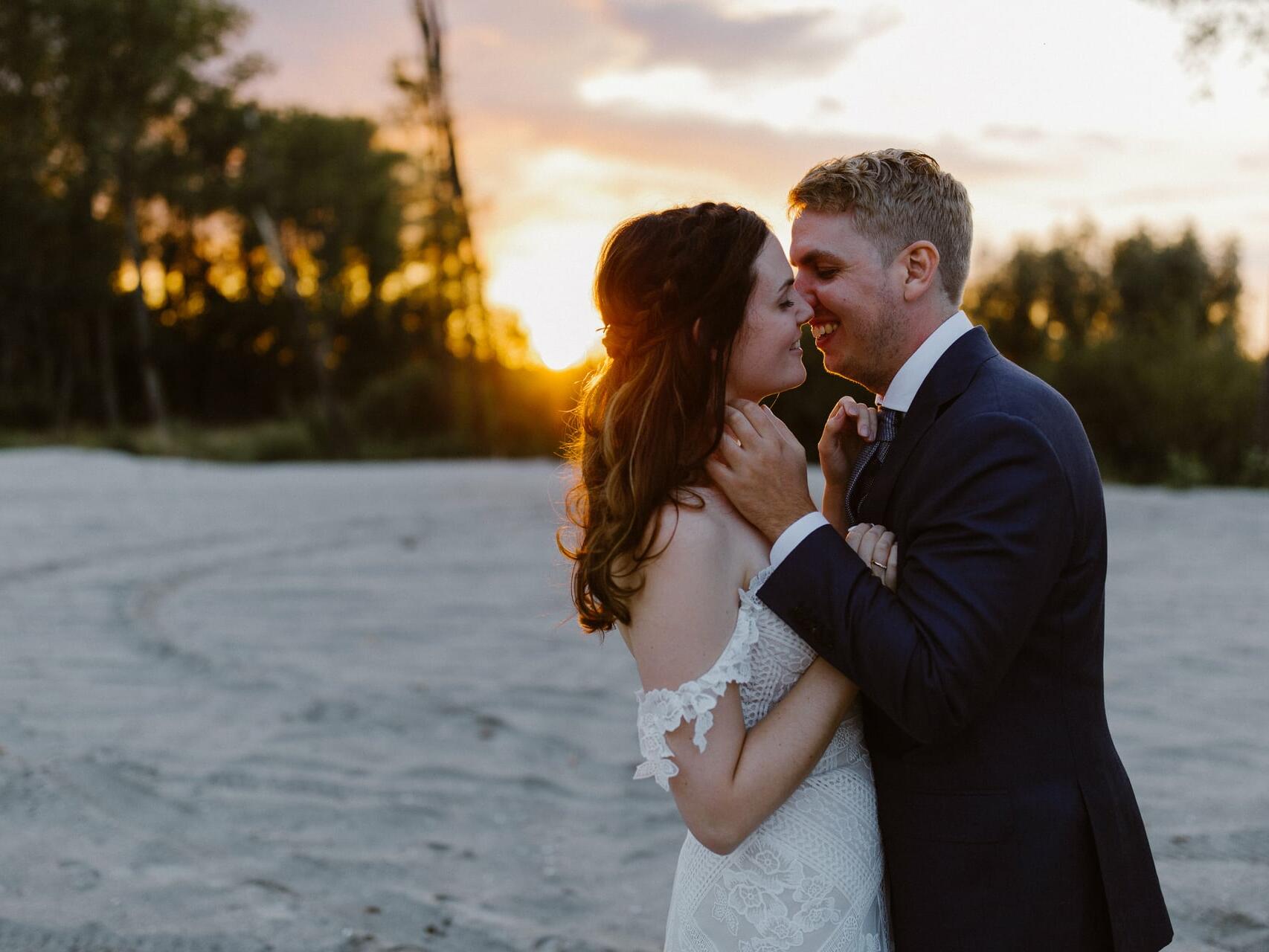 De intieme en persoonlijke bruiloft van Daniel en Amy