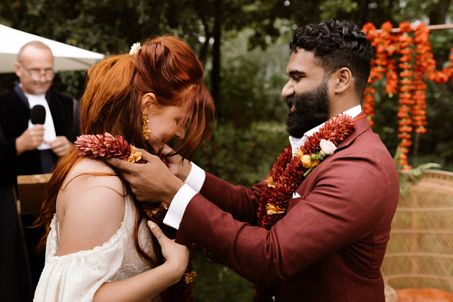 De eclectische bruiloft met jaren 70-tintje van Lotte en Kogul