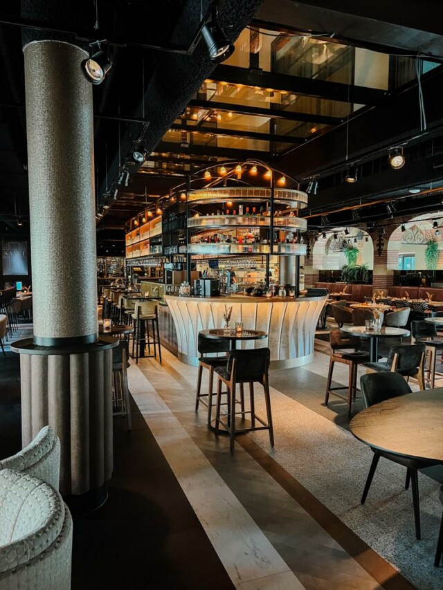 Getest: Huwelijksnacht en bruiloft Bij hotel Heavens & The Saint in Hoorn